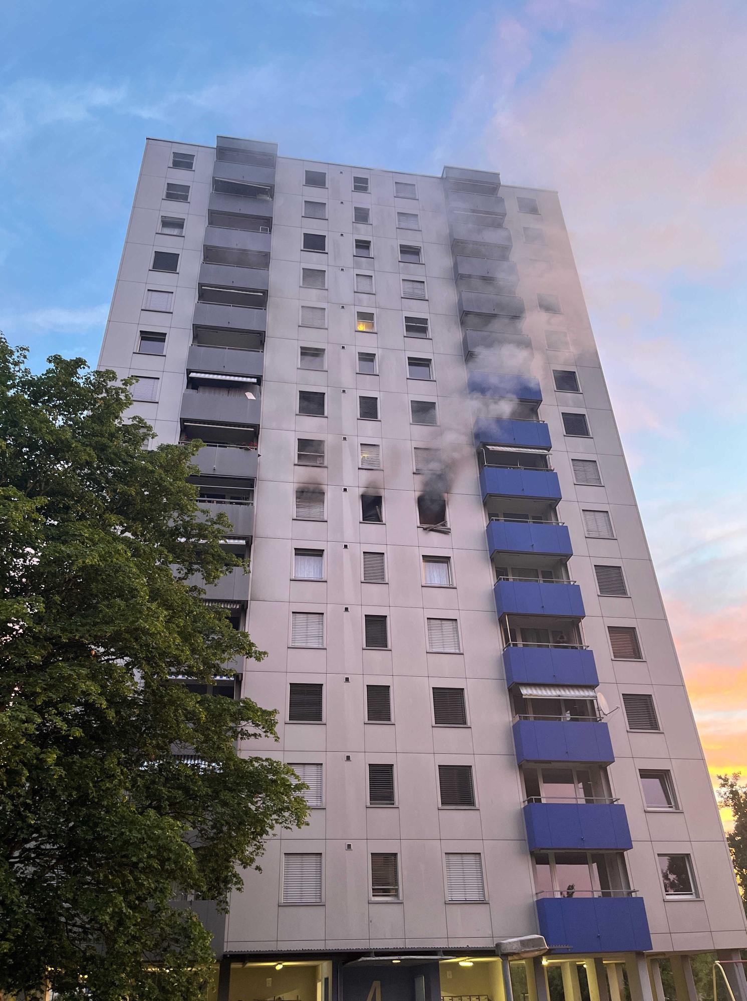 Solothurn SO: Brand im 6. Stock – 2 ins Spital