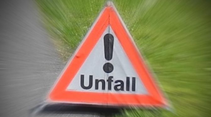 Wegen Unfall auf A6: Stau zwischen Lyss-Nord und Lyss-Süd